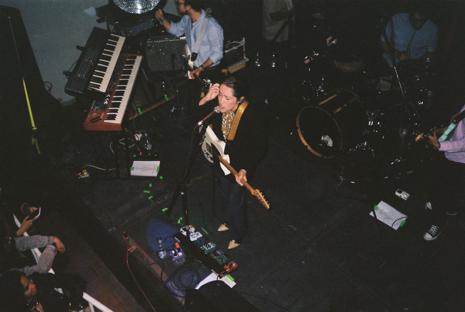 Cósmica presenta a Ruzzi