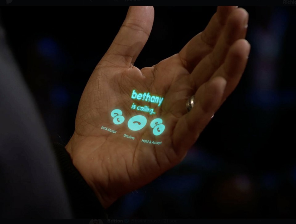 Humane: Así es el dispositivo con IA que proyecta la pantalla en tu mano Humane: Así es el dispositivo con IA que proyecta la pantalla en tu mano